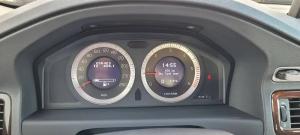 Black Volvo S80 2010 in Riga, with an engine capacity of 2.40 L and mileage of 258 thousand km for 8200 €, photo 16 on AUTOMOTO.COM.LV