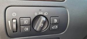 Black Volvo S80 2010 in Riga, with an engine capacity of 2.40 L and mileage of 258 thousand km for 8200 €, photo 35 on AUTOMOTO.COM.LV