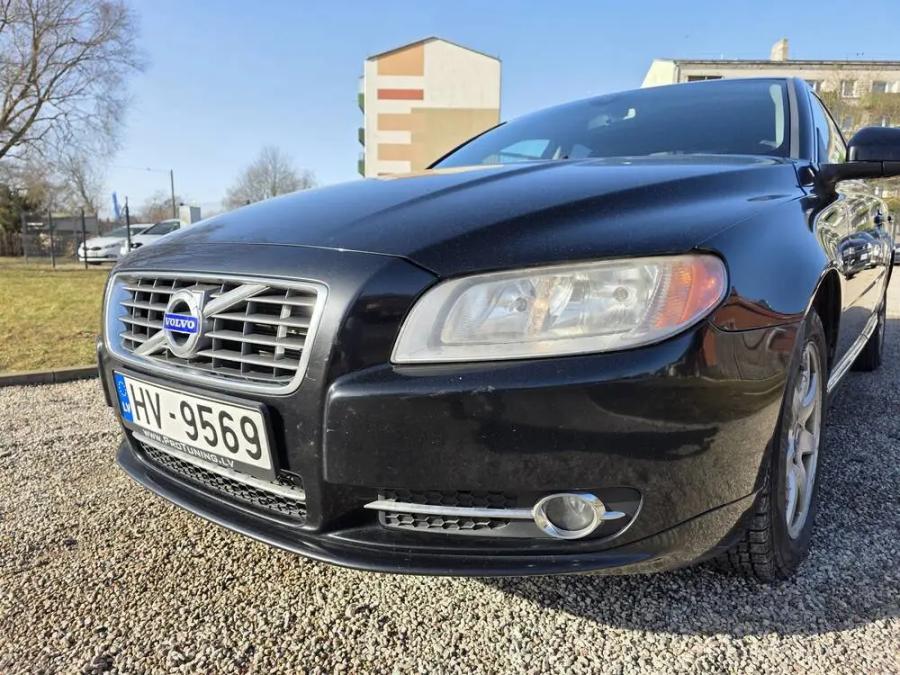 Melns Volvo S80 2010 Ventspils, ar dzinēja tilpumu 2.00 L un nobraukumu 223 tūkst. km par 4390 €, foto 5 vietnē AUTOMOTO.COM.LV