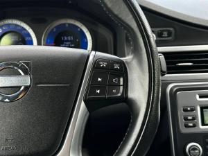Melns Volvo S80 2010 Jelgava, ar dzinēja tilpumu 2.40 L un nobraukumu 278 tūkst. km par 6750 €, foto 31 vietnē AUTOMOTO.COM.LV