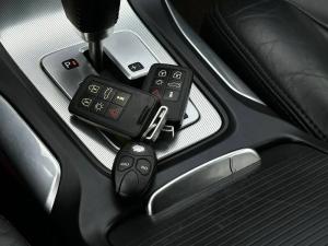 Melns Volvo S80 2010 Jelgava, ar dzinēja tilpumu 2.40 L un nobraukumu 278 tūkst. km par 6750 €, foto 33 vietnē AUTOMOTO.COM.LV
