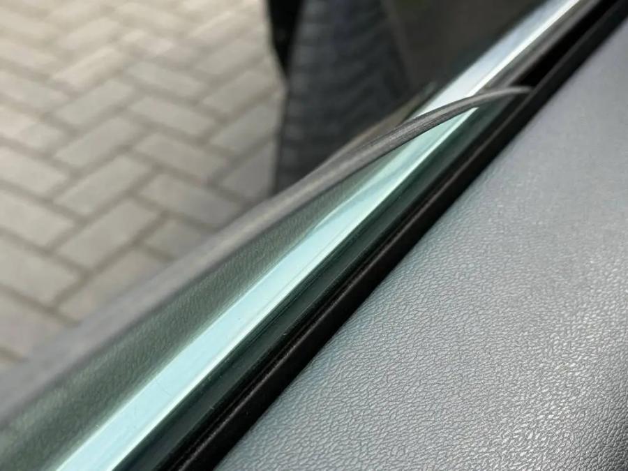 Melns Volvo S80 2010 Jelgava, ar dzinēja tilpumu 2.40 L un nobraukumu 278 tūkst. km par 6750 €, foto 39 vietnē AUTOMOTO.COM.LV