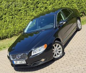 Melns Volvo S80 2010 Rīga, ar dzinēja tilpumu 2.00 L un nobraukumu 375 tūkst. km par 3650 €, foto  vietnē AUTOMOTO.COM.LV