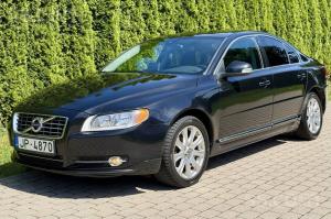 Melns Volvo S80 2010 Rīga, ar dzinēja tilpumu 2.00 L un nobraukumu 375 tūkst. km par 3650 €, foto 4 vietnē AUTOMOTO.COM.LV