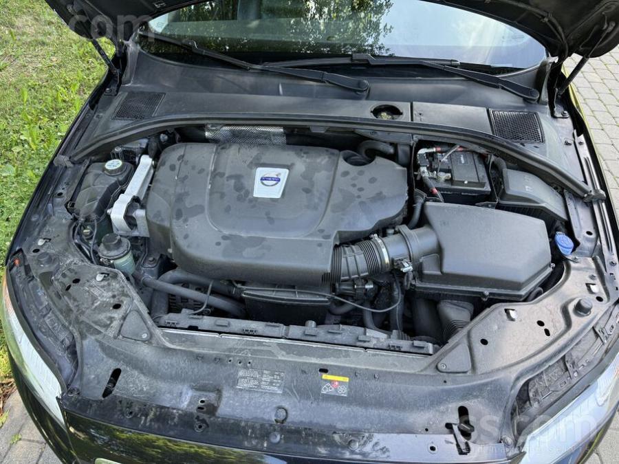 Melns Volvo S80 2010 Rīga, ar dzinēja tilpumu 2.00 L un nobraukumu 375 tūkst. km par 3650 €, foto 8 vietnē AUTOMOTO.COM.LV