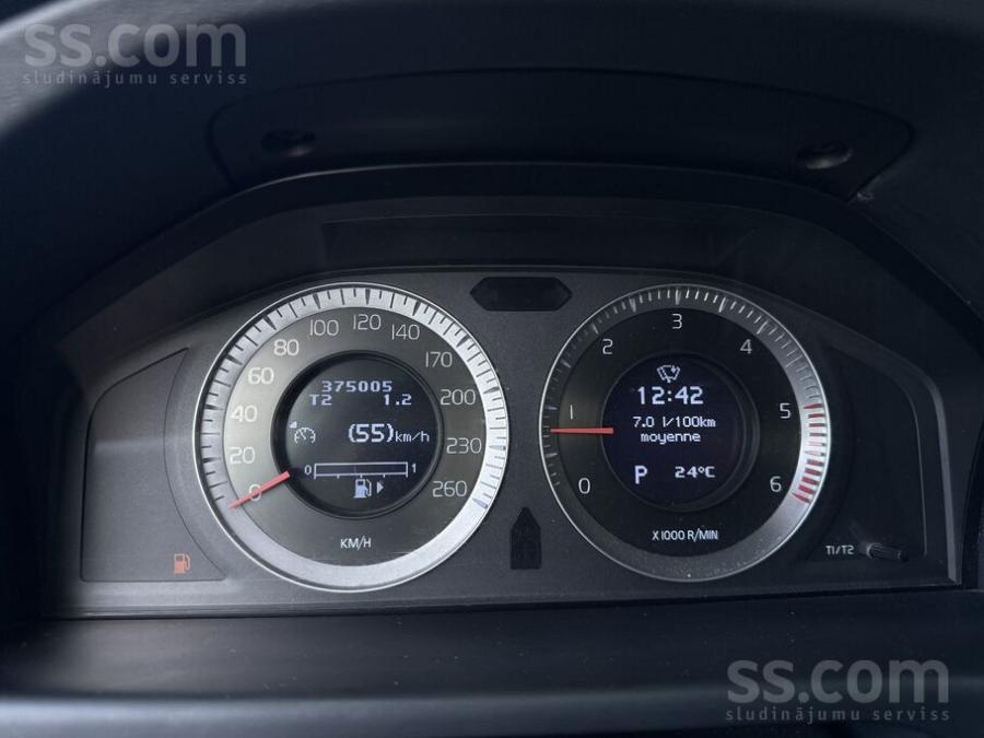 Melns Volvo S80 2010 Rīga, ar dzinēja tilpumu 2.00 L un nobraukumu 375 tūkst. km par 3650 €, foto 13 vietnē AUTOMOTO.COM.LV
