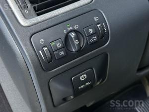 Melns Volvo S80 2010 Rīga, ar dzinēja tilpumu 2.00 L un nobraukumu 375 tūkst. km par 3650 €, foto 14 vietnē AUTOMOTO.COM.LV