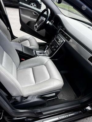 Melns Volvo S80 2010 Jonava, ar dzinēja tilpumu 2.40 L un nobraukumu 333 tūkst. km par 5700 €, foto 8 vietnē AUTOMOTO.COM.LV