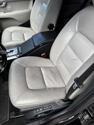 Melns Volvo S80 2010 Jonava, ar dzinēja tilpumu 2.40 L un nobraukumu 333 tūkst. km par 5700 €, foto 11 vietnē AUTOMOTO.COM.LV