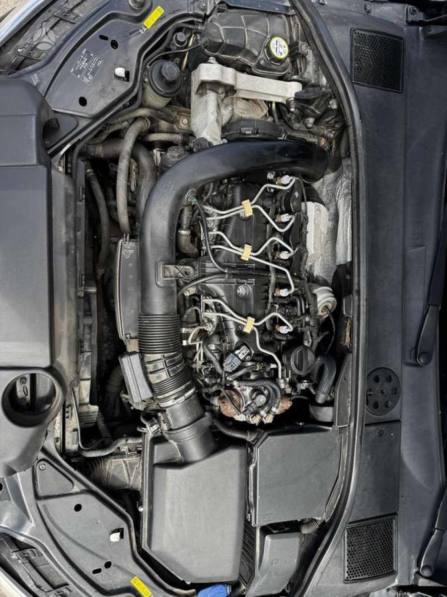 Melns Volvo S80 2010 Jonava, ar dzinēja tilpumu 2.40 L un nobraukumu 333 tūkst. km par 5700 €, foto 14 vietnē AUTOMOTO.COM.LV