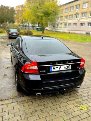 Melns Volvo S80 2010 Jonava, ar dzinēja tilpumu 2.40 L un nobraukumu 333 tūkst. km par 5700 €, foto 19 vietnē AUTOMOTO.COM.LV