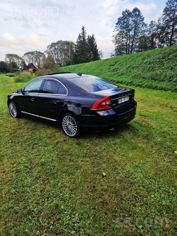 Melns Volvo S80 2010 Rīga, ar dzinēja tilpumu 3.20 L un nobraukumu 198 tūkst. km par 7995 €, foto 4 vietnē AUTOMOTO.COM.LV