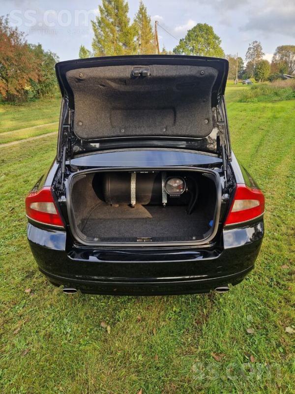 Melns Volvo S80 2010 Rīga, ar dzinēja tilpumu 3.20 L un nobraukumu 198 tūkst. km par 7995 €, foto 9 vietnē AUTOMOTO.COM.LV