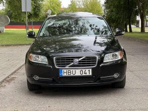 Черный Вольво С80 2010 в Клайпеда, объемом двигателя 2.40 л и пробегом 630 тыс. км за 3100 €, фото 3 на AUTOMOTO.COM.LV