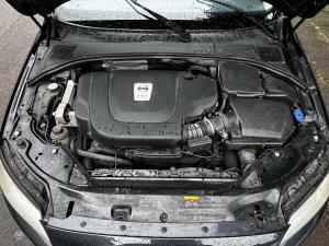 Melns Volvo S80 2010 Viļņa, ar dzinēja tilpumu 2.40 L un nobraukumu 237 tūkst. km par 2500 €, foto 10 vietnē AUTOMOTO.COM.LV