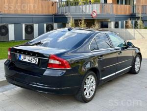 Melns Volvo S80 2010 Rīga, ar dzinēja tilpumu 2.00 L un nobraukumu 374 tūkst. km par 3400 €, foto 6 vietnē AUTOMOTO.COM.LV