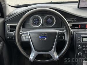 Melns Volvo S80 2010 Rīga, ar dzinēja tilpumu 2.00 L un nobraukumu 374 tūkst. km par 3400 €, foto 8 vietnē AUTOMOTO.COM.LV