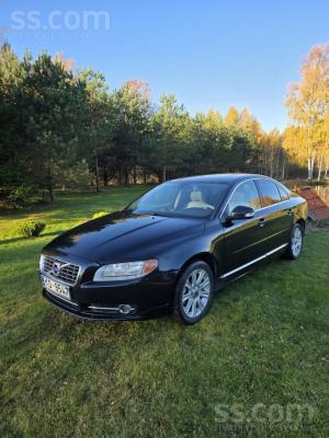 Black Volvo S80 2010 in Rezekne, with an engine capacity of 2.00 L and mileage of 380 thousand km for 6400 €, photo  on AUTOMOTO.COM.LV