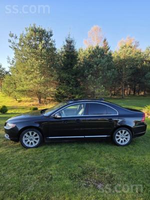 Melns Volvo S80 2010 Rēzekne, ar dzinēja tilpumu 2.00 L un nobraukumu 380 tūkst. km par 6400 €, foto 3 vietnē AUTOMOTO.COM.LV
