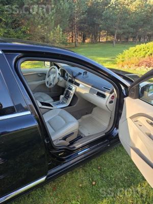Melns Volvo S80 2010 Rēzekne, ar dzinēja tilpumu 2.00 L un nobraukumu 380 tūkst. km par 6400 €, foto 5 vietnē AUTOMOTO.COM.LV