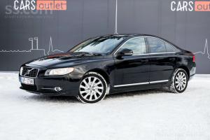 Melns Volvo S80 2011 Rīga, ar dzinēja tilpumu 2.00 L un nobraukumu 473 tūkst. km par 4990 €, foto  vietnē AUTOMOTO.COM.LV