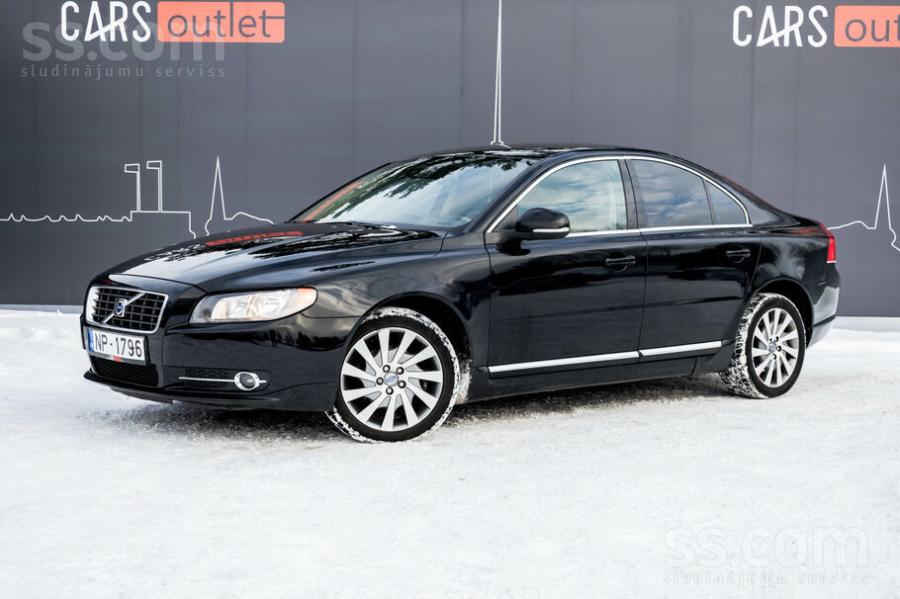 Black Volvo S80 2011 in Riga, with an engine capacity of 2.00 L and mileage of 473 thousand km for 4990 €, photo 1 on AUTOMOTO.COM.LV