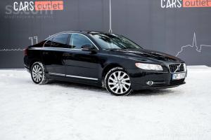 Black Volvo S80 2011 in Riga, with an engine capacity of 2.00 L and mileage of 473 thousand km for 4990 €, photo 3 on AUTOMOTO.COM.LV
