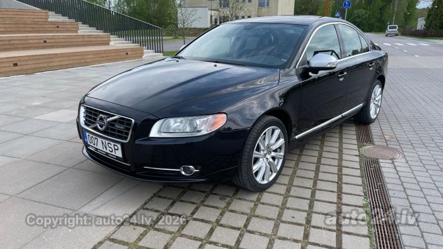 Melns Volvo S80 2011 Pelva, ar dzinēja tilpumu 2.40 L un nobraukumu 313 tūkst. km par 8500 €, foto 1 vietnē AUTOMOTO.COM.LV