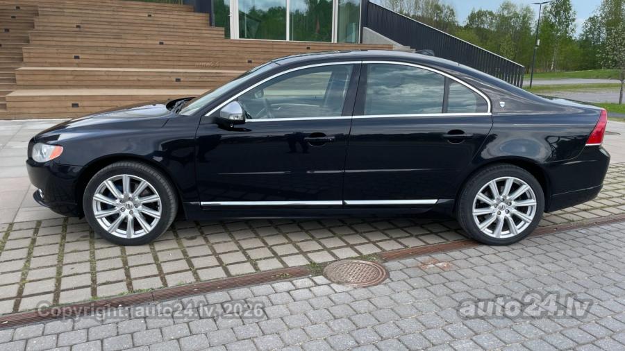 Melns Volvo S80 2011 Pelva, ar dzinēja tilpumu 2.40 L un nobraukumu 313 tūkst. km par 8500 €, foto 3 vietnē AUTOMOTO.COM.LV