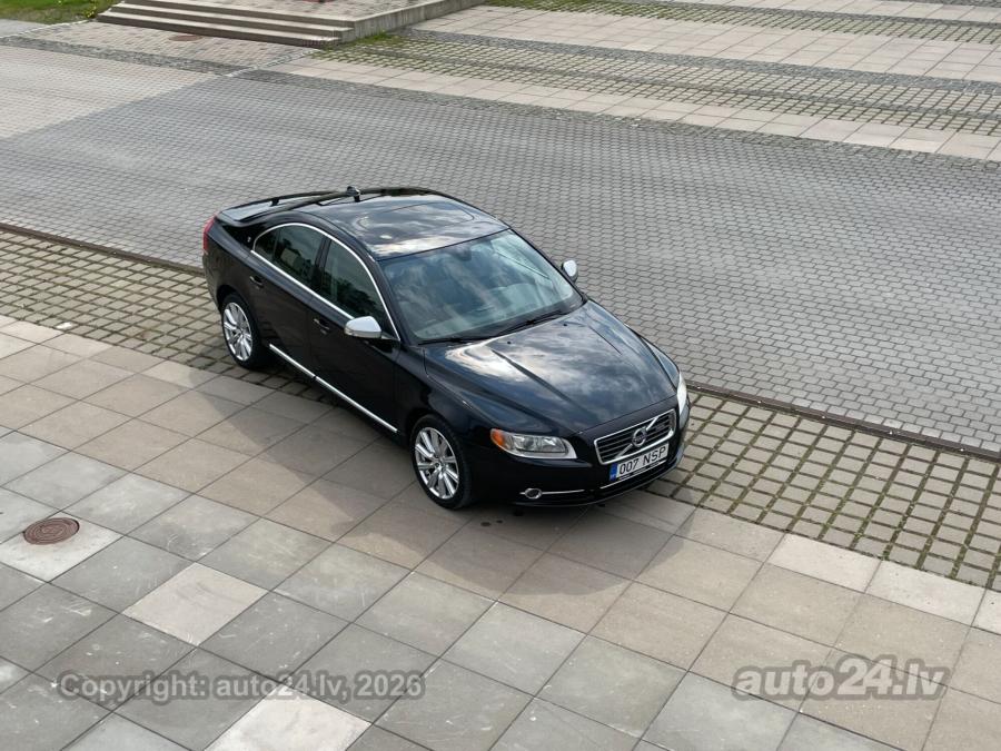 Melns Volvo S80 2011 Pelva, ar dzinēja tilpumu 2.40 L un nobraukumu 313 tūkst. km par 8500 €, foto 10 vietnē AUTOMOTO.COM.LV