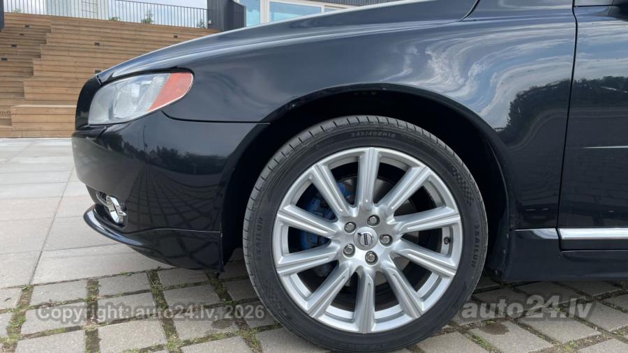 Melns Volvo S80 2011 Pelva, ar dzinēja tilpumu 2.40 L un nobraukumu 313 tūkst. km par 8500 €, foto 11 vietnē AUTOMOTO.COM.LV