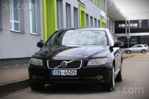 Melns Volvo S80 2011 Rīga, ar dzinēja tilpumu 2.00 L un nobraukumu 341 tūkst. km par 3995 €, foto  vietnē AUTOMOTO.COM.LV