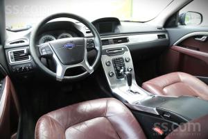 Black Volvo S80 2011 in Riga, with an engine capacity of 2.00 L and mileage of 341 thousand km for 3995 €, photo 9 on AUTOMOTO.COM.LV