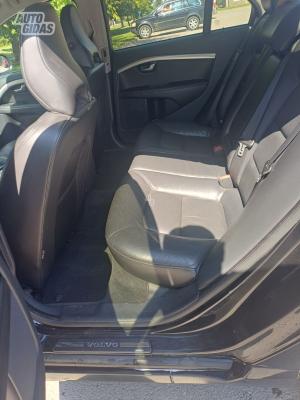 Black Volvo S80 2011 in Siauliai, with an engine capacity of 2.40 L and mileage of 290 thousand km for 6200 €, photo 12 on AUTOMOTO.COM.LV