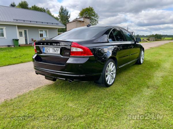 Black Volvo S80 2011 in Viljandi, with an engine capacity of 2.40 L and mileage of 282 thousand km for 10000 €, photo 2 on AUTOMOTO.COM.LV