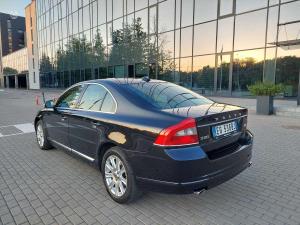 Черный Вольво С80 2011 в Каунас, объемом двигателя 2.40 л и пробегом 292 тыс. км за 5350 €, фото  на AUTOMOTO.COM.LV
