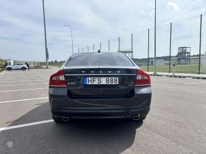 Black Volvo S80 2011 in Vilnius, with an engine capacity of 2.95 L and mileage of 162 thousand km for 6990 €, photo 4 on AUTOMOTO.COM.LV