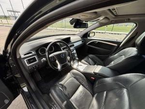 Black Volvo S80 2011 in Vilnius, with an engine capacity of 2.95 L and mileage of 162 thousand km for 6990 €, photo 7 on AUTOMOTO.COM.LV