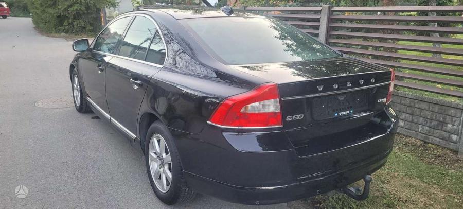 Melns Volvo S80 2011 Kauņa, ar dzinēja tilpumu 1.56 L un nobraukumu 291 tūkst. km par 5320 €, foto 6 vietnē AUTOMOTO.COM.LV
