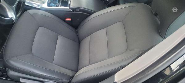 Volvo S80 2011 Kauņa vietnē Melns Volvo S80 2011 Kauņa, ar dzinēja tilpumu 1.56 L un nobraukumu 291 tūkst. km par 5320 €, foto 10 vietnē AUTOMOTO.COM.LV