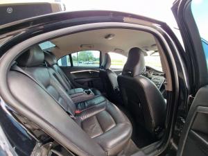 Melns Volvo S80 2011 Viļņa, ar dzinēja tilpumu 1.98 L un nobraukumu 237 tūkst. km par 5790 €, foto 13 vietnē AUTOMOTO.COM.LV