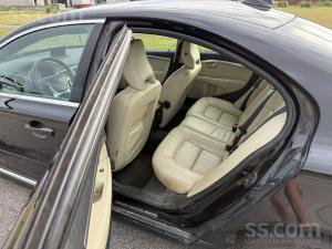 Melns Volvo S80 2012 Rīga, ar dzinēja tilpumu 2.00 L un nobraukumu 270 tūkst. km par 4700 €, foto 10 vietnē AUTOMOTO.COM.LV