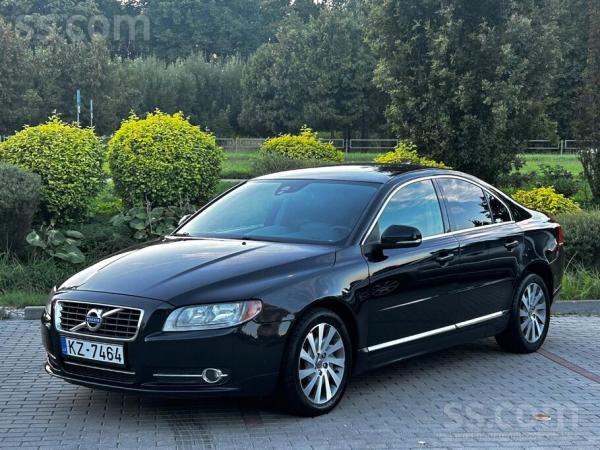 Melns Volvo S80 2012 Rīga, ar dzinēja tilpumu 2.40 L un nobraukumu 0 tūkst. km par 4950 €, foto 2 vietnē AUTOMOTO.COM.LV