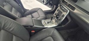 Black Volvo S80 2012 in Marijampole, with an engine capacity of 2.40 L and mileage of 295 thousand km for 5950 €, photo 19 on AUTOMOTO.COM.LV