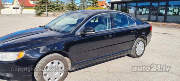 Melns Volvo S80 2012 Tallina, ar dzinēja tilpumu 1.60 L un nobraukumu 161 tūkst. km par 12000 €, foto 3 vietnē AUTOMOTO.COM.LV