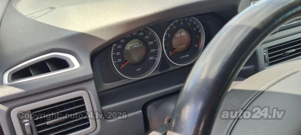 Melns Volvo S80 2012 Tallina, ar dzinēja tilpumu 1.60 L un nobraukumu 161 tūkst. km par 12000 €, foto 5 vietnē AUTOMOTO.COM.LV