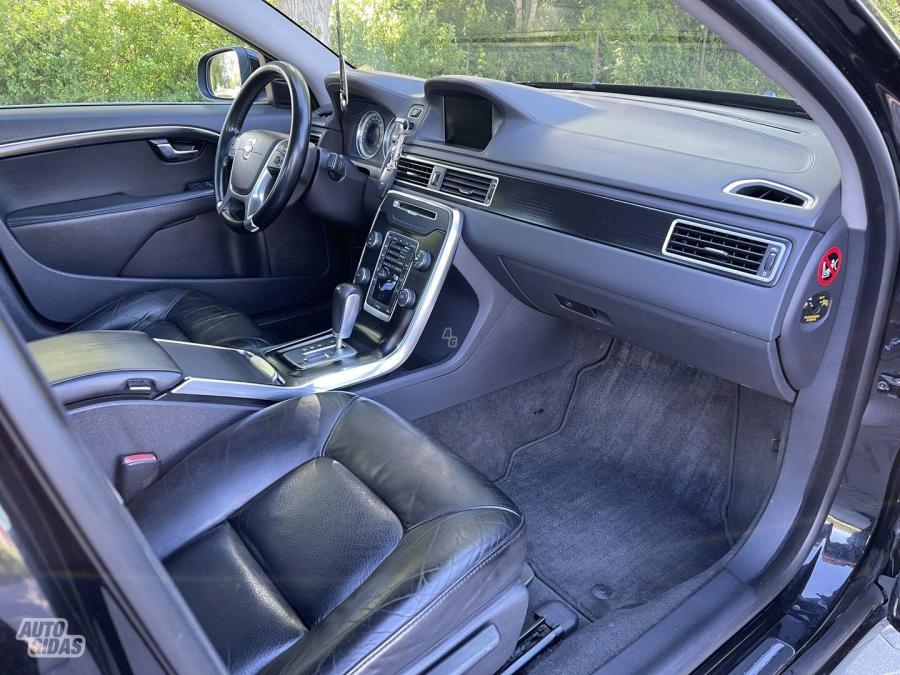 Melns Volvo S80 2012 Šauļi, ar dzinēja tilpumu 2.00 L un nobraukumu 435 tūkst. km par 4350 €, foto 14 vietnē AUTOMOTO.COM.LV