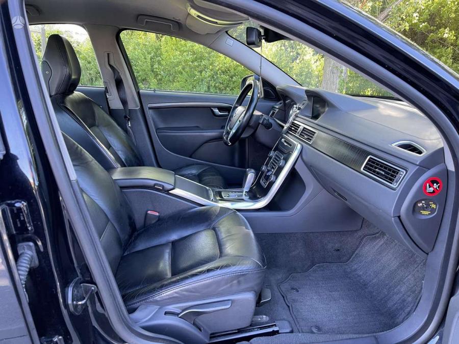 Melns Volvo S80 2012 Šauļi, ar dzinēja tilpumu 1.98 L un nobraukumu 435 tūkst. km par 4350 €, foto 15 vietnē AUTOMOTO.COM.LV
