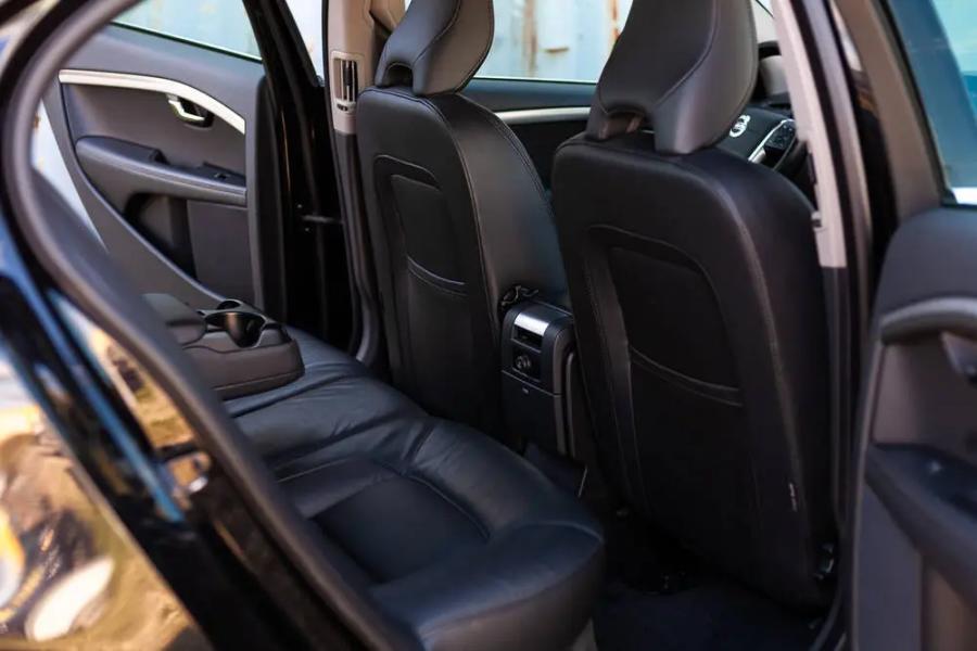 Melns Volvo S80 2012 Rīga, ar dzinēja tilpumu 2.00 L un nobraukumu 160 tūkst. km par 8995 €, foto 19 vietnē AUTOMOTO.COM.LV