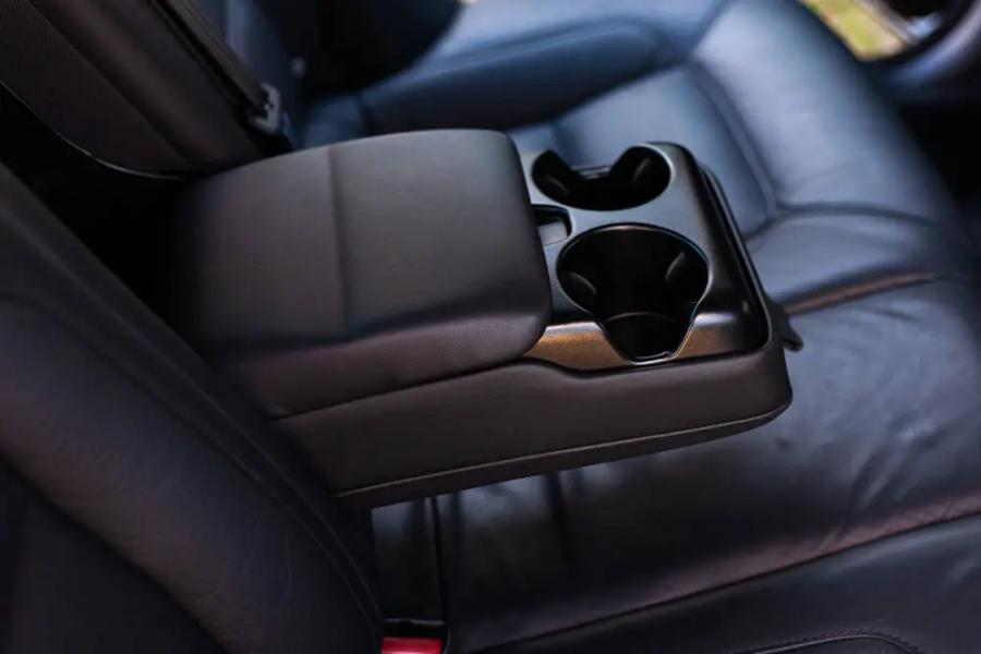 Melns Volvo S80 2012 Rīga, ar dzinēja tilpumu 2.00 L un nobraukumu 160 tūkst. km par 8995 €, foto 20 vietnē AUTOMOTO.COM.LV